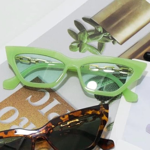 Accessories | Htms Small Cat Eye Sunglasses For Women Tiny Square Frame ...